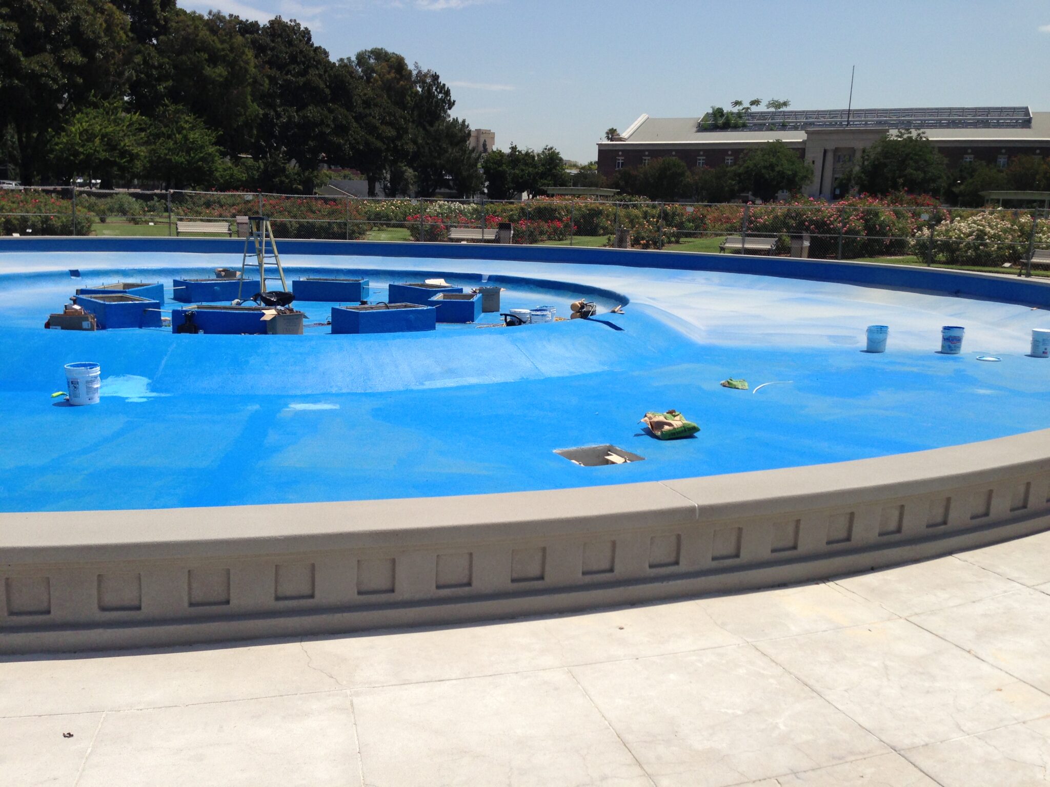 PONDS & WATER FEATURES - Multicoat